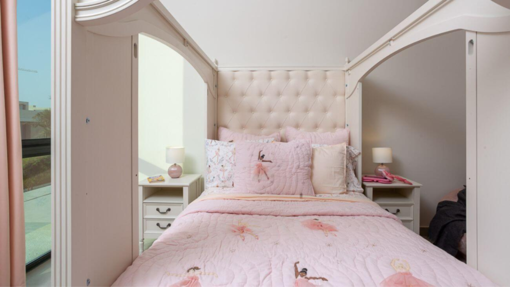 7 Tips for Designing a “Pretty in pink” Room for a Girl - DZDesign